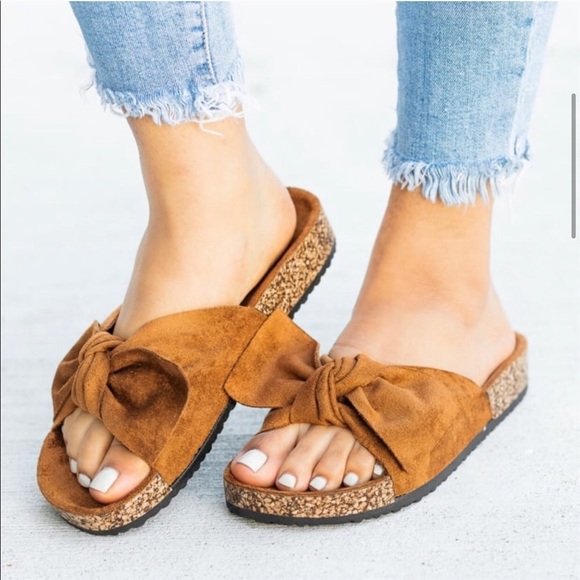 Fashion Addict | Shoes | Maria Tan Bow Cork Sandal Slides Restock ...